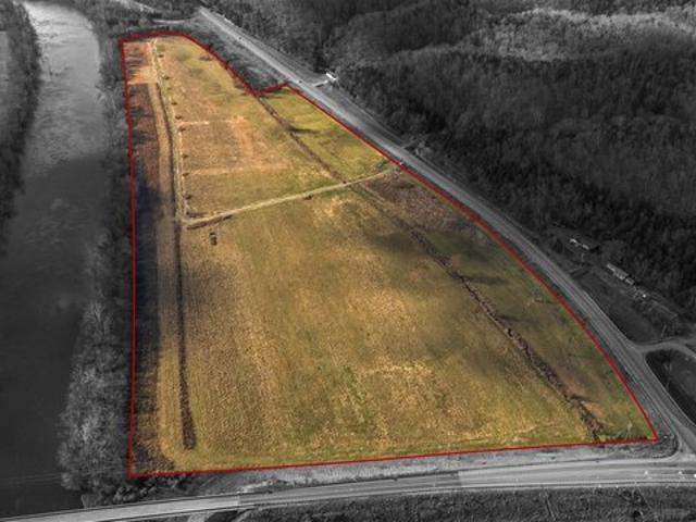 Celina Rd, Burkesville, KY 42717
