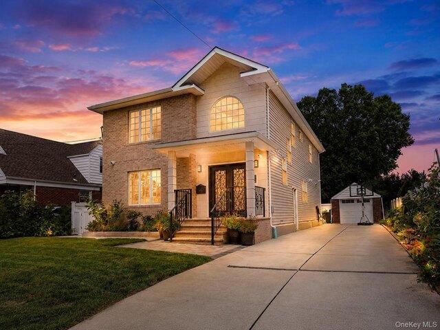 Celler Ave, New Hyde Park, Home For Sale