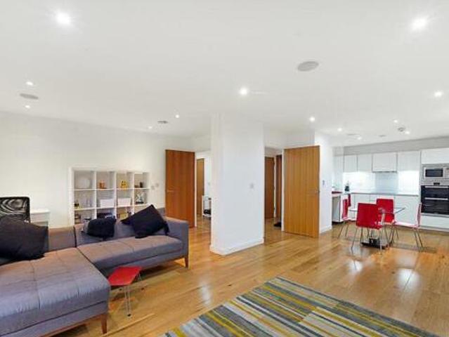 Ceram Court, Bow Common, 2 Bedroom Apartment