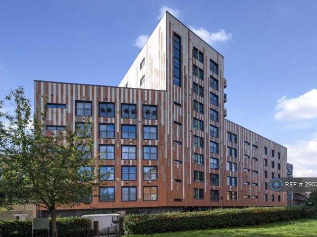 Ceramic Works, London, E9 3 bed flat to rent £4,000 pcm £923 pw