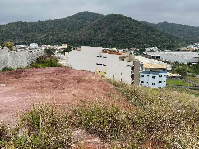 Cerâmica Terreno com 430m² Ótima oportunidade!