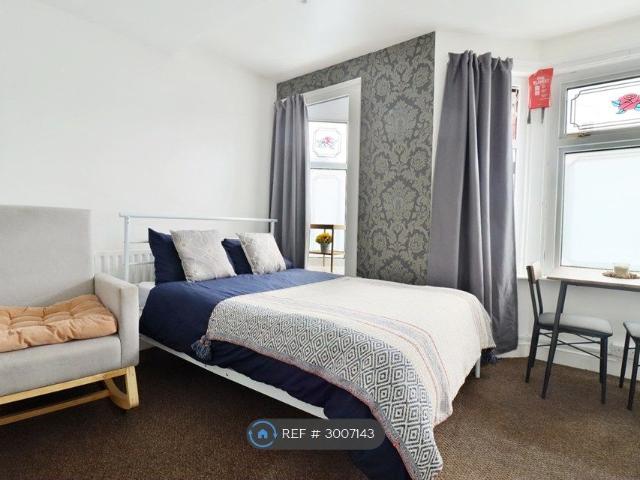 Ceres Road, London SE18, Studio to rent, £1,207 pcm | PrimeLocation