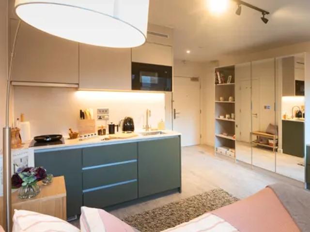 CeX, Clarence Street, London, KT1 1QT, United Kingdom | 1 bed house for rent #168158475 | Rentberry