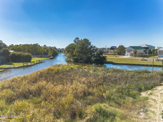Ceylon St, Bay St. Louis, MS 39520 | MLS #4129 | Compass