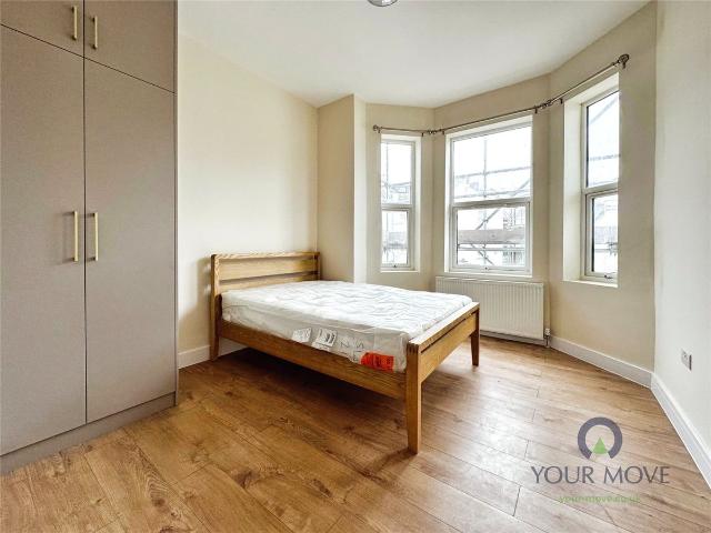Ceylon Place, Eastbourne, East Sussex BN22, Room to rent, £725 pcm | PrimeLocation