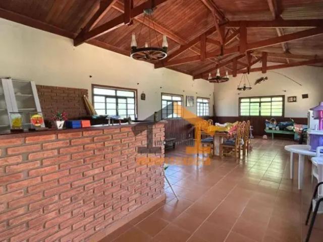Chácara com 4 dormitórios à venda, 5000 m² por R$ 1.200.000,00 Condomínio Itaembu Itatiba/SP