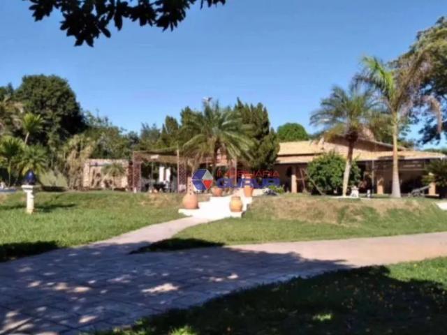 Chácara com 3 dormitórios à venda, 2300 m² por R$ 2.300.000,00 Estância Monte Alto Guapiaçu/SP