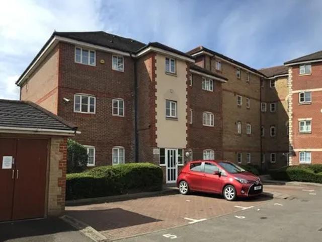 Choats Road, London, IG11 0XQ, United Kingdom | 2 bed apartment for rent #140656363 | Rentberry