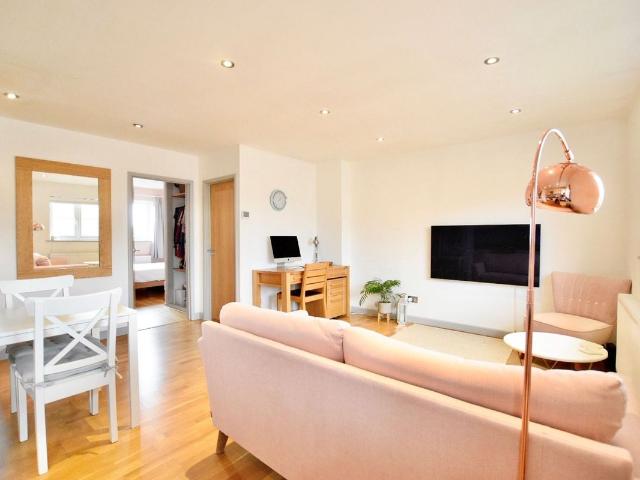 Chobham Road, Stratford E15, 2 bed flat to rent, £2,200 pcm | PrimeLocation