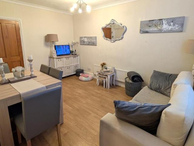 Chobham Road, Woking 3 bedrooms Property for lettings Seymours