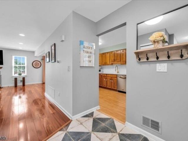 Choctaw Ridge Rd, Branchburg Township, Home For Sale
