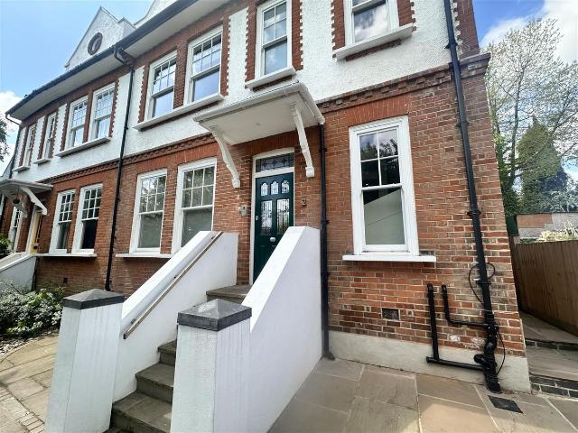 Cholmeley Park, Hornsey, London N6, 2 bed flat to rent, £2,900 pcm | PrimeLocation