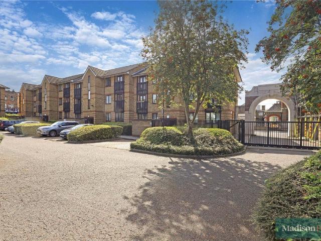 Chopwell Close, Stratford, London E15, 2 bed flat to rent, £1,775 pcm | PrimeLocation