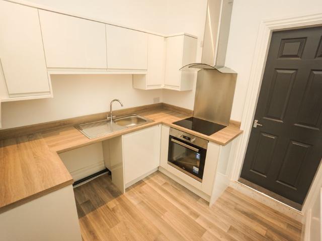 Chorley New Road, Horwich, Bolton, Lancashire BL6, 1 bed flat to rent, £650 pcm | PrimeLocation