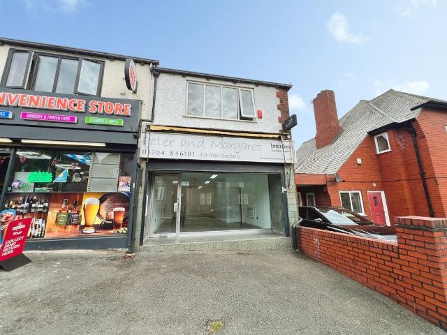 Chorley Old Road, Heaton, Bolton BL1, 1 bed flat to rent, £750 pcm | PrimeLocation
