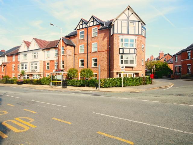 Chorlegh Grange, Alderley Edge, 2 bedroom, Apartment
