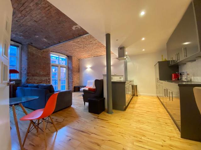 Chorlton Mill, Southern Gateway, Manchester M1, 2 bed flat to rent, £1,600 pcm | PrimeLocation