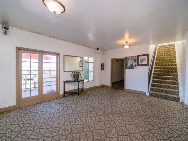 Chateau Nob Hill Apartments 1 Bedroom Apartment for Rent at 2430 Ocean View Ave, Los Angeles, CA 90057 MacArthur Park