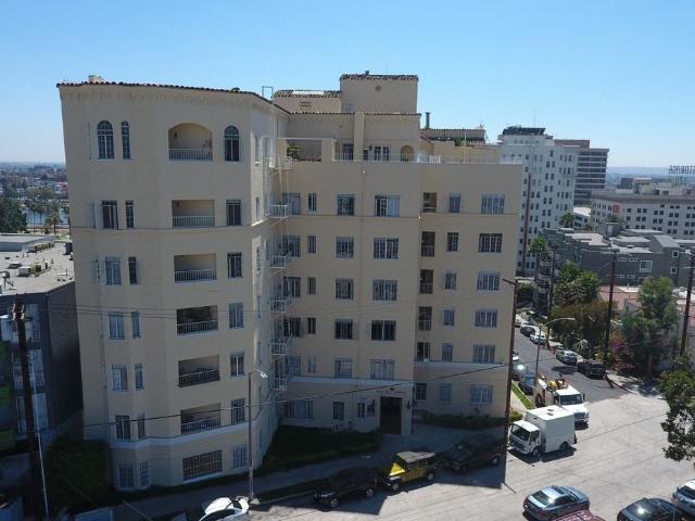 Chateau Nob Hill Apartments 1 Bedroom Apartment for Rent at 2430 Ocean View Ave, Los Angeles, CA 90057 MacArthur Park