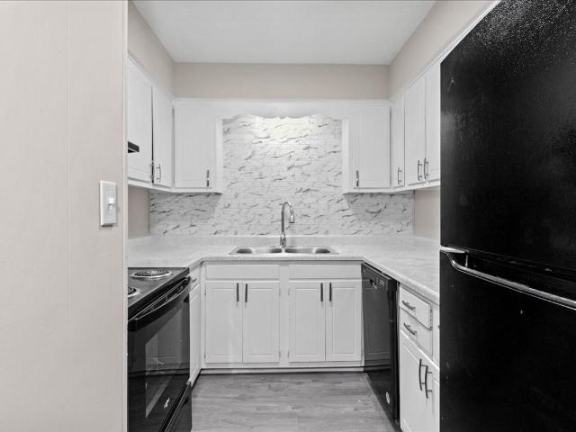 Chateau Apartments 1 Bedroom Apartment for Rent at 403 S 6th St, Gadsden, AL 35901