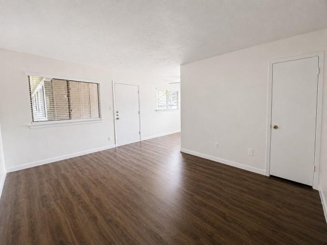 Chateau Duval 3 Bedroom Apartment for Rent at 3106 Duval St, Austin, TX 78705 North University