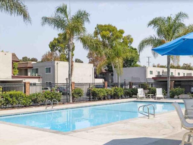 Chateau de Ville 2 Bedroom Apartment for Rent at 2020 W Alameda Ave, Anaheim, CA 92801