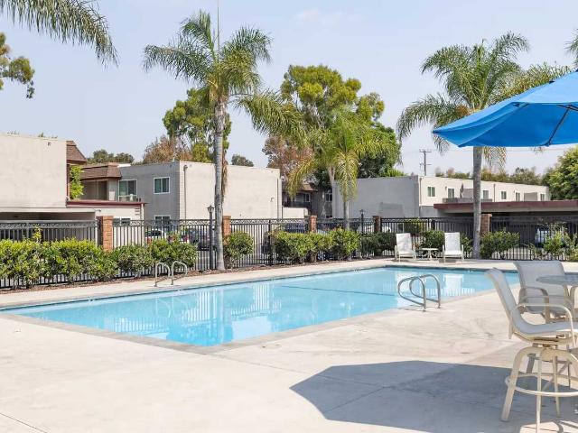 Chateau de Ville 2 Bedroom Apartment for Rent at 2020 W Alameda Ave, Anaheim, CA 92801