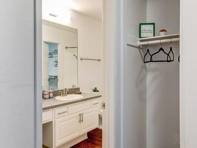 Chateau de Ville 2 Bedroom Apartment for Rent at 2020 W Alameda Ave, Anaheim, CA 92801