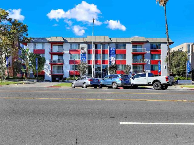 Chateau La Fayette 1 Bedroom Apartment for Rent at 233 S La Fayette Park Pl, Los Angeles, CA 90057 Rampart Village