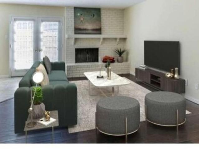 Chateau Valee Cir, Bedford, Home For Sale