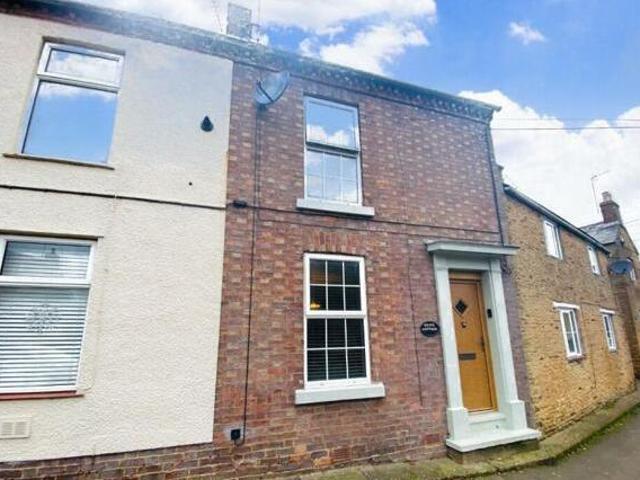 Chater Street, Moulton, 2 Bedroom Cottage