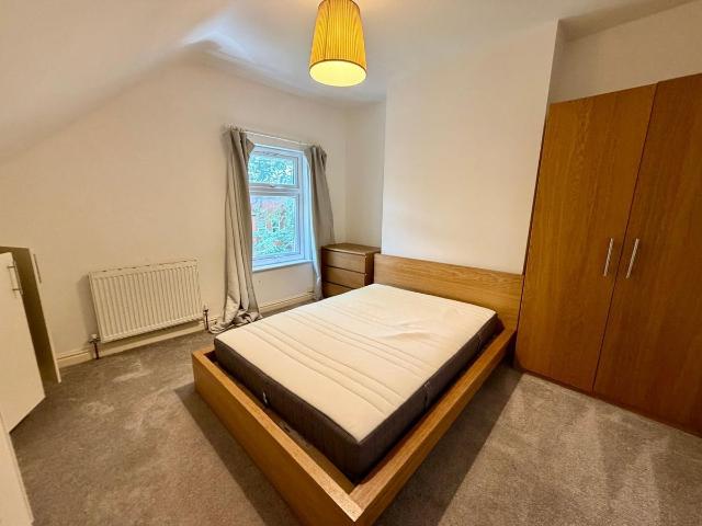 Chatham Grove, Manchester M20, 1 bed flat to rent, £995 pcm | PrimeLocation