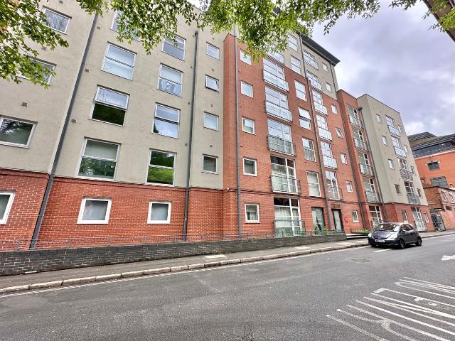 Chatham Street, Leicester LE1, Studio to rent, £795 pcm | PrimeLocation