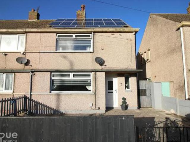 Chatsworth Avenue, Fleetwood, 2 Bedroom End