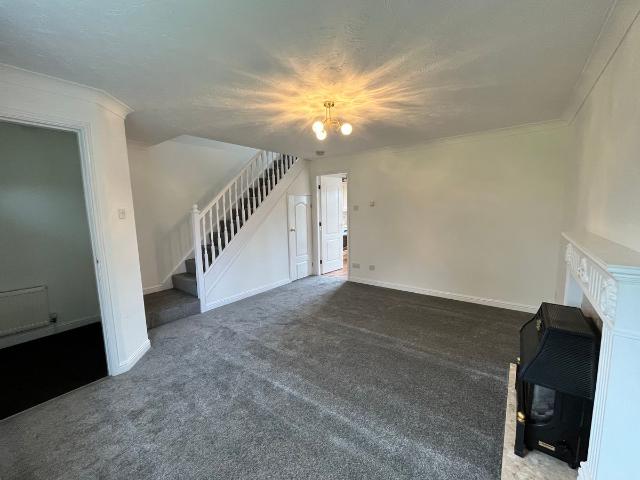 Chatsworth Drive, Doncaster DN11, 3 bed property to rent, £950 pcm | PrimeLocation