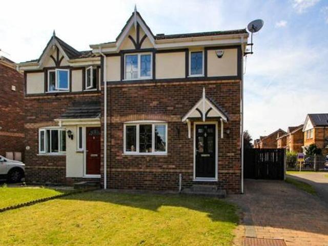 Chatsworth Drive, Rossington, 3 Bedroom Semi detached