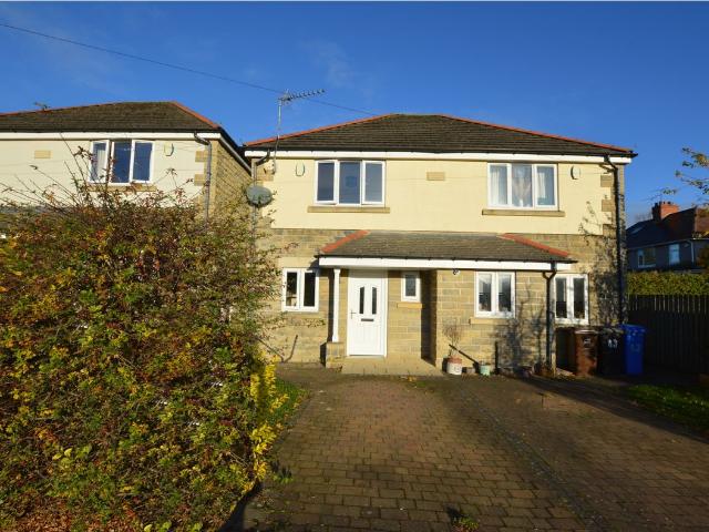Chatsworth Park Road, Sheffield S12, 3 bed semi detached house to rent, £1,000 pcm | PrimeLocation