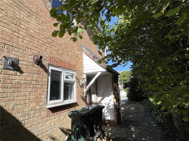 Chatsworth Road, Dartford, Kent DA1, 1 bed semi detached house to rent, £1,295 pcm | PrimeLocation