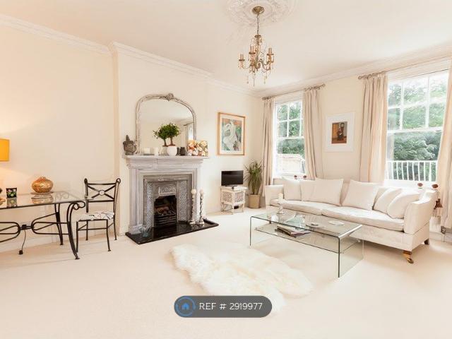 Chatsworth Road, London NW2, 2 bed flat to rent, £2,600 pcm | PrimeLocation