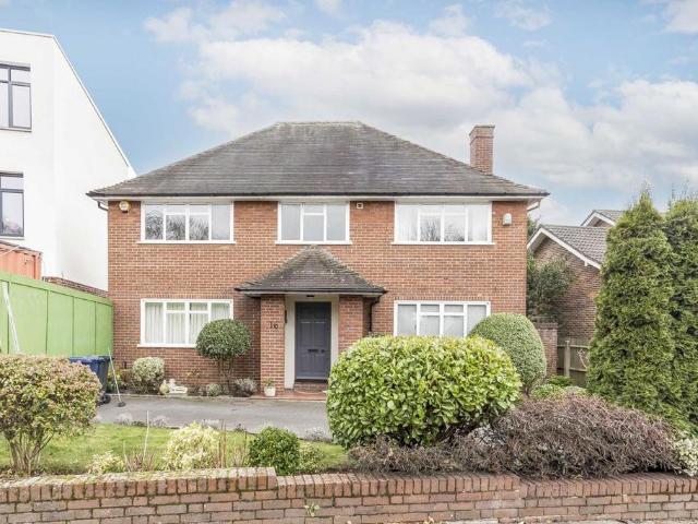 Chatsworth Road, London W5 4 bed house to rent £5,252 pcm £1,212 pw