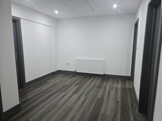 Chaucer Avenue, Hayes, 0 UB4, 6 bed semi detached house to rent, £4,000 pcm | PrimeLocation