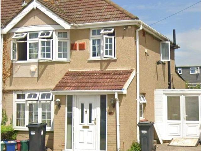 Chaucer Avenue, Hounslow TW4, 4 bed end terrace house to rent, £2,800 pcm | PrimeLocation