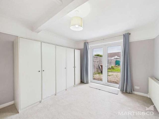 Chaucer Avenue, Rustington, BN16