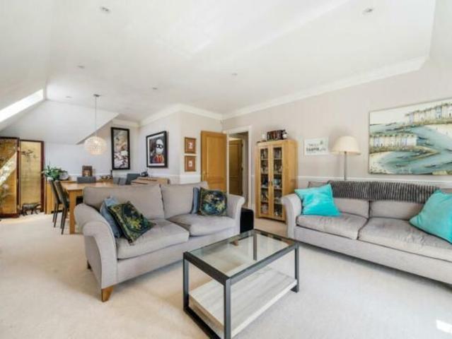 Chaucer House, Guildford, GU1