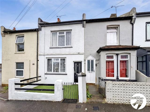 Chaucer Road, Gillingham, Kent ME7, 2 bed terraced house to rent, £1,250 pcm | PrimeLocation