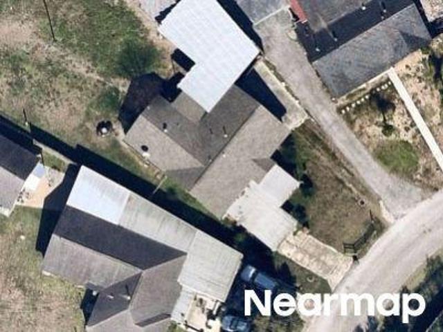 Chazen Dr