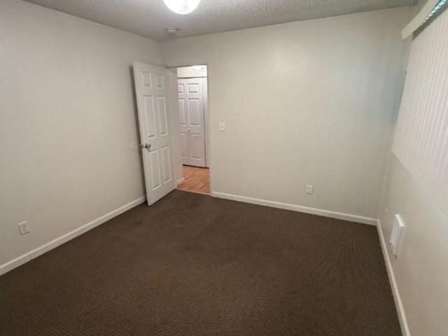 Cha Ray Apartments 1 Bedroom Apartment for Rent at 5050 Ne Killingsworth St, Portland, OR 97218 Cully