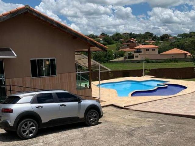 Chac de Cond. em Porangaba 1680 m² 3 Dorm/piscina Apenas R$899 Mil