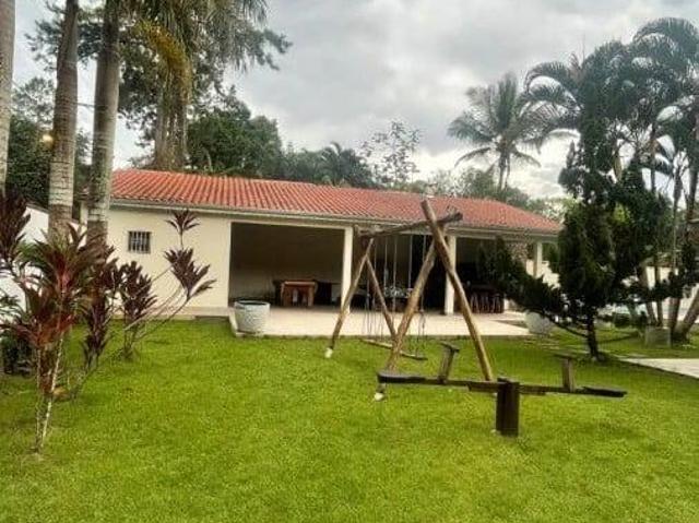 CHÁCAR COM PISCINA A VENDA NA PRAIA EM ITANHAÉM/SP
