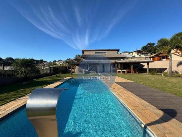 Chácara mobiliada com piscina, suítes externas e lazer completo em Pinhalzinho